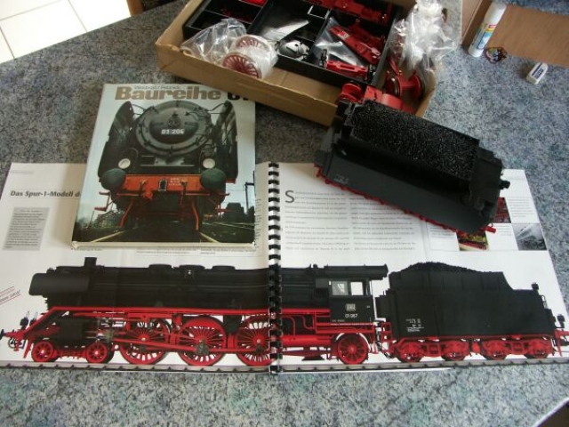 BR 01 - (Märklin Art. 55900) lernt das Dampfen - Gasbefeuerte ...