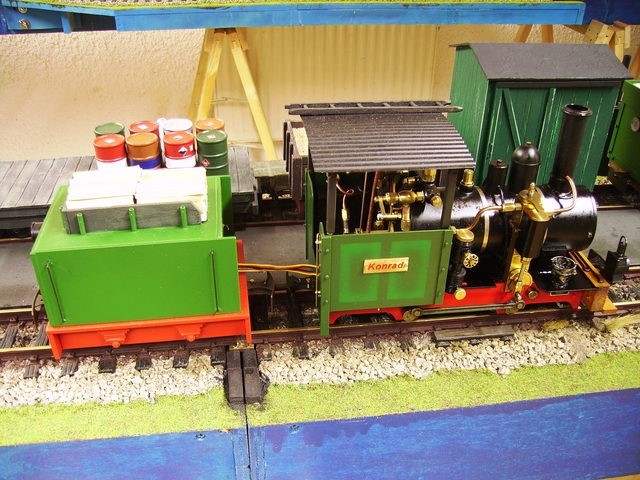 Regner Konrad mit Tender und RC - Tuning - Schienendampf Lounge